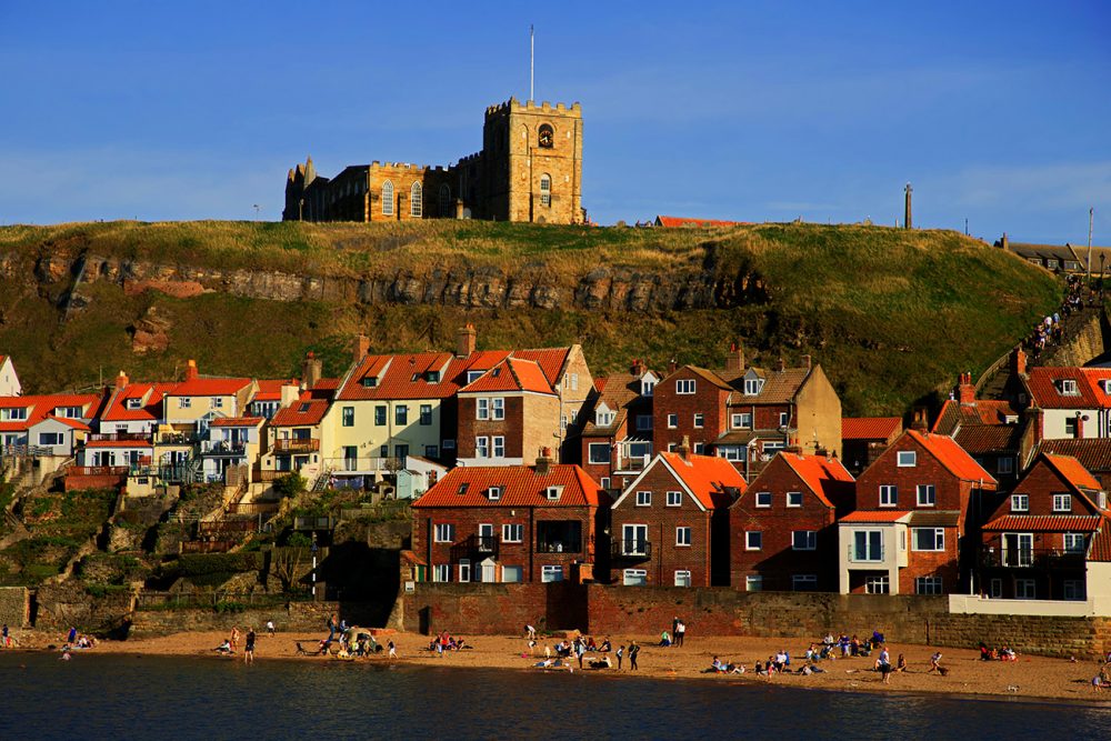 Whitby to Robin Hood’s Bay Coastal Walk – 11km Clifftop Trail Along ...